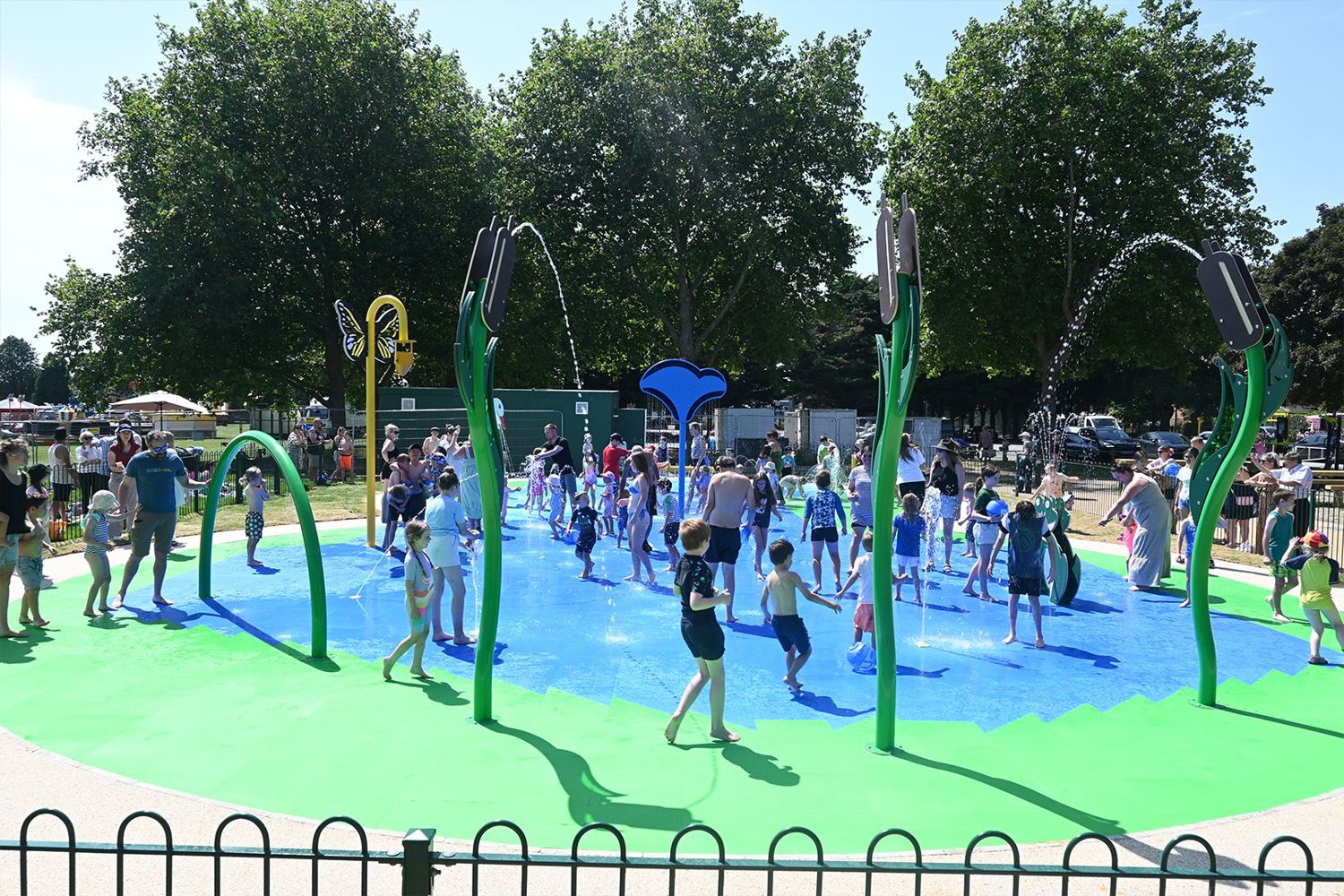 Edmonds Park Splash Pad - Didcot - The Splash