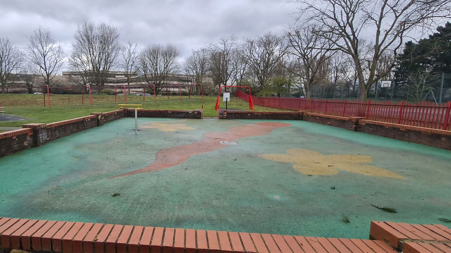 Hersham Recreation Ground Splash Pad - Hersham - The Splash